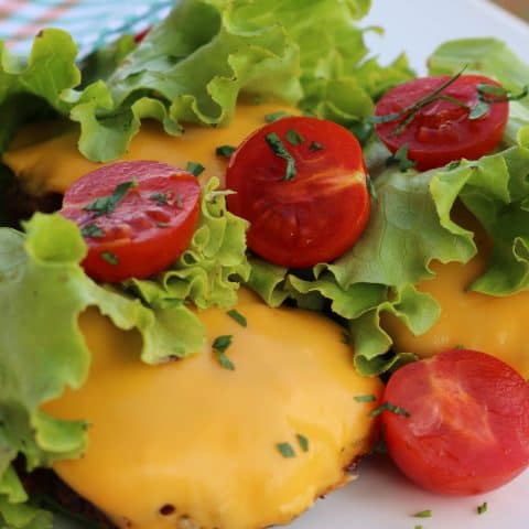 Best Low Carb Keto Bunless Burger Recipe - Oh So Foodie