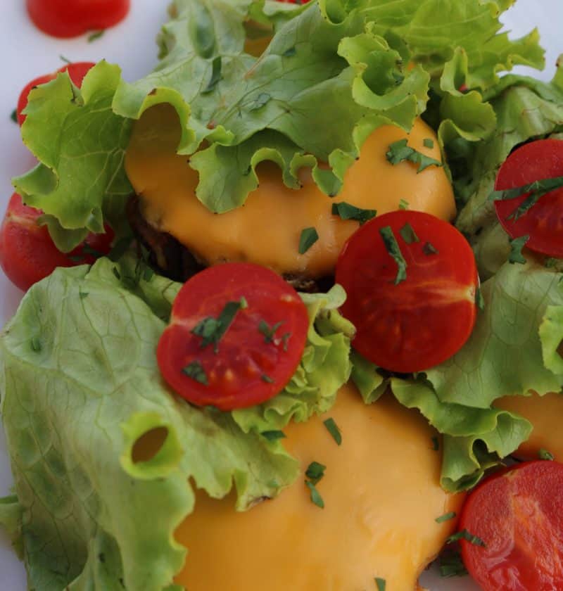 Best Low Carb Keto Bunless Burger Recipe - Oh So Foodie