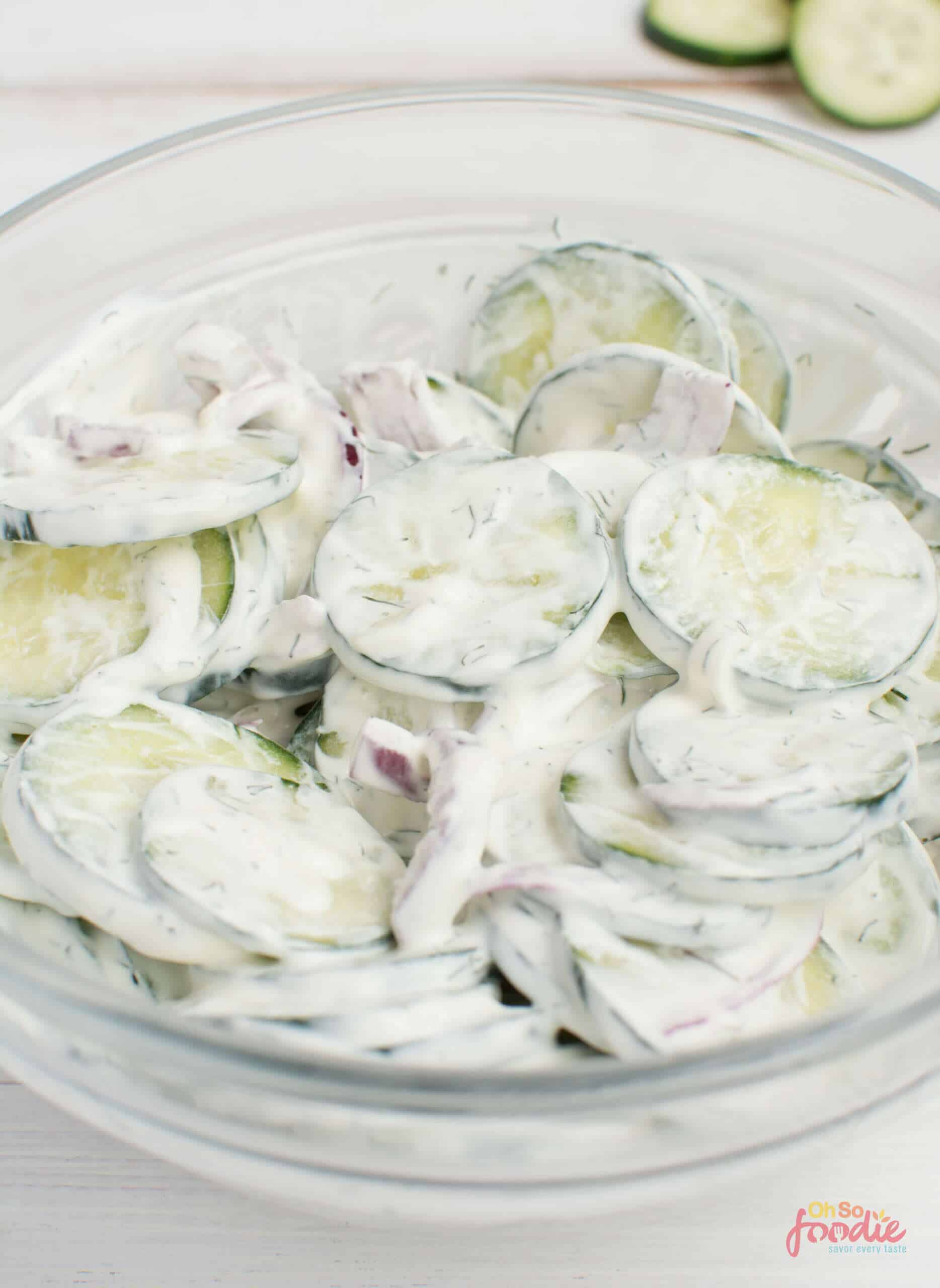 Keto Cucumber Salad With Sour Cream (Just 6 Ingredients!) - Oh So Foodie