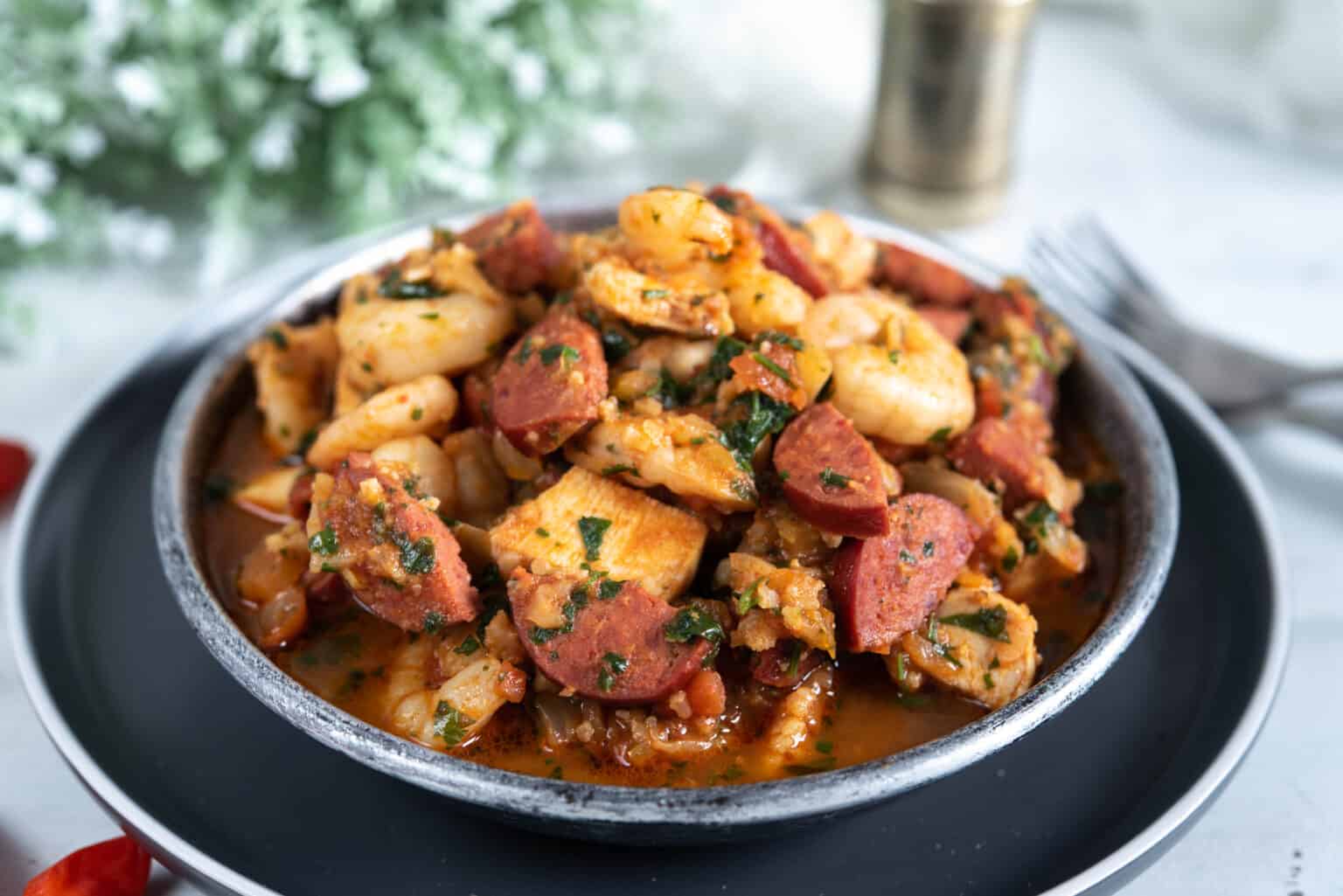 6 Keto Rice Substitute Options Under 5 Grams Of Carbs - Oh So Foodie