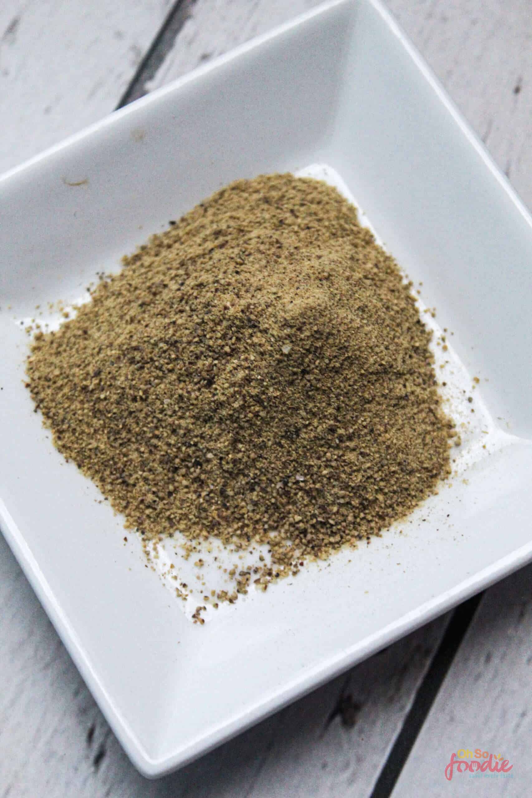 10 Best Ways To Substitute For White Pepper In Anything! - Oh So Foodie