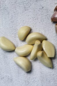 13 Garlic Powder Substitutes Bursting With Garlic Flavor - Oh So Foodie