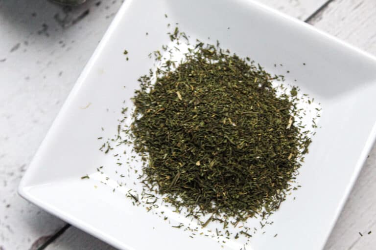 21 Best Dill Substitute Options That Work In A Pinch - Oh So Foodie