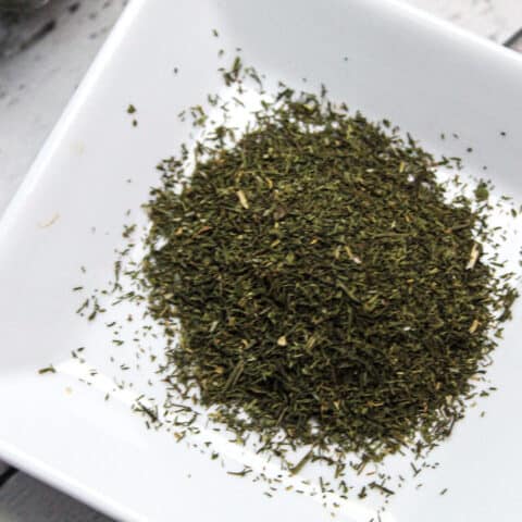 21 Best Dill Substitute Options That Work In A Pinch - Oh So Foodie