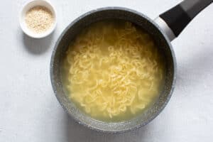 Ramen Noodles Without Seasoning (Easy Recipe!) - Oh So Foodie