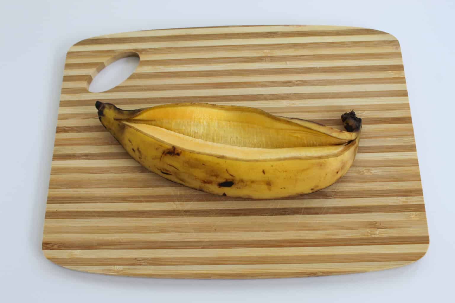 Fried Plantains - Oh So Foodie